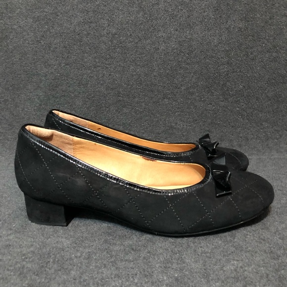 Clarks | Shoes | Clarks Indigo Shoes Womens Black Suede Quilted Bow ...